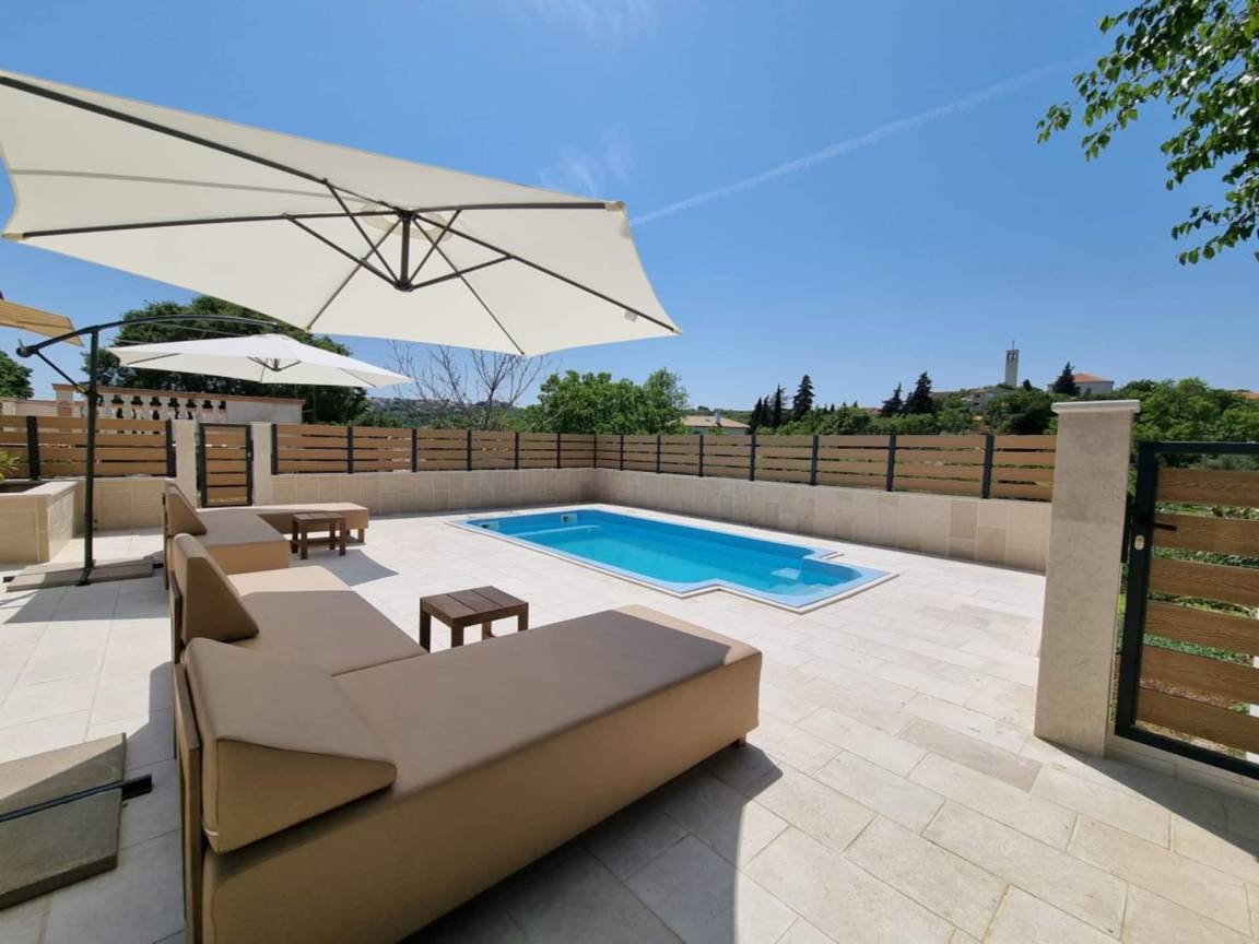 60 M² House ∙ 2 Bedrooms ∙ 5 Guests - Krk