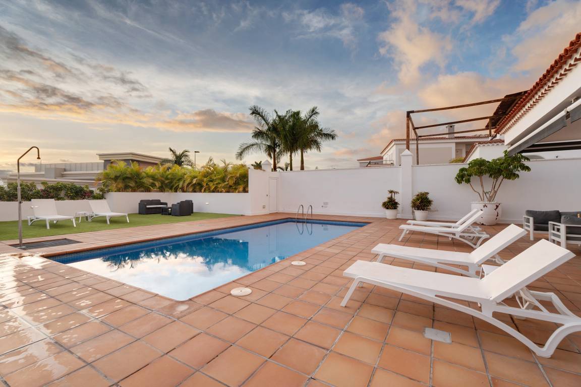 140 M² Villa ∙ 4 Slaapkamers ∙ 8 Gasten - Santiago del Teide