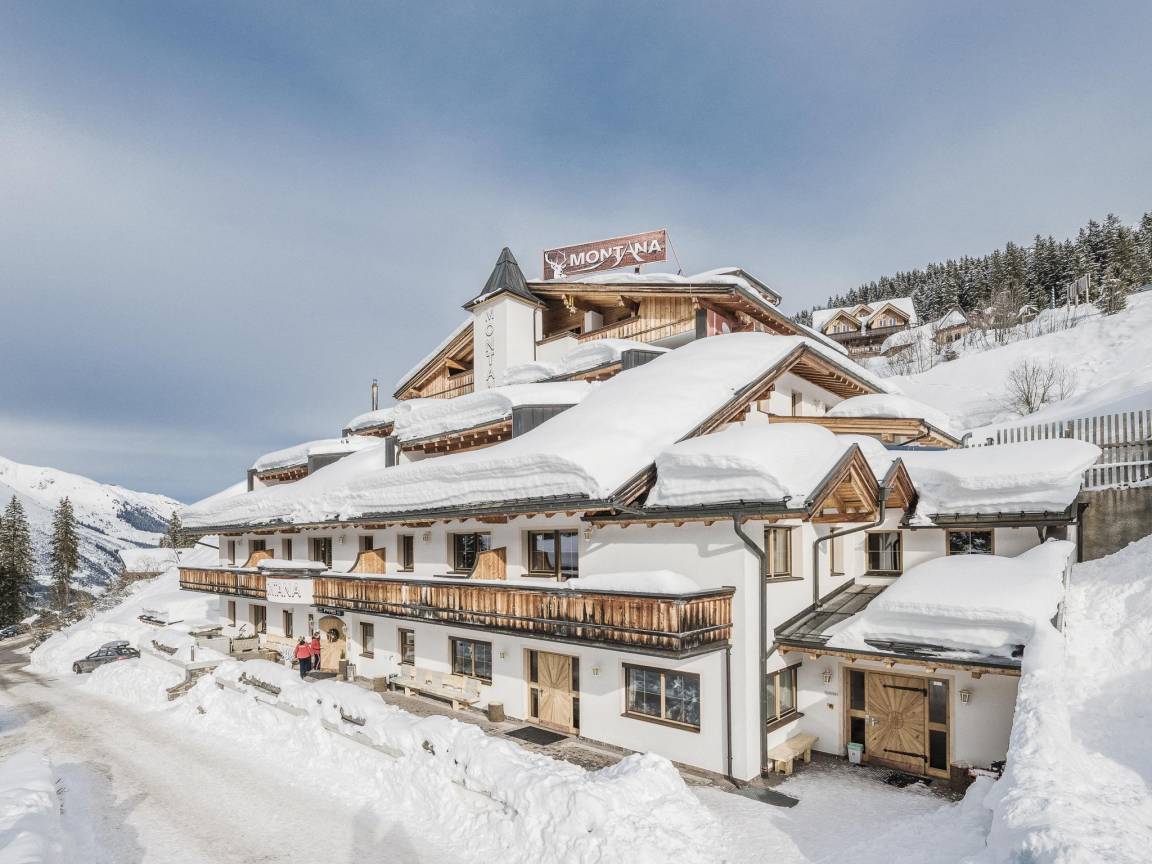 130 M² House ∙ 4 Bedrooms ∙ 10 Guests - Zell am Ziller