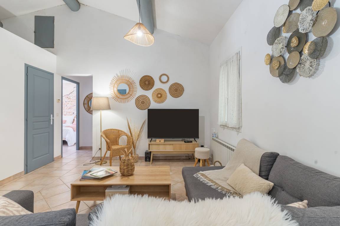 66 M² Cottage ∙ 2 Bedrooms ∙ 4 Guests - Luberon