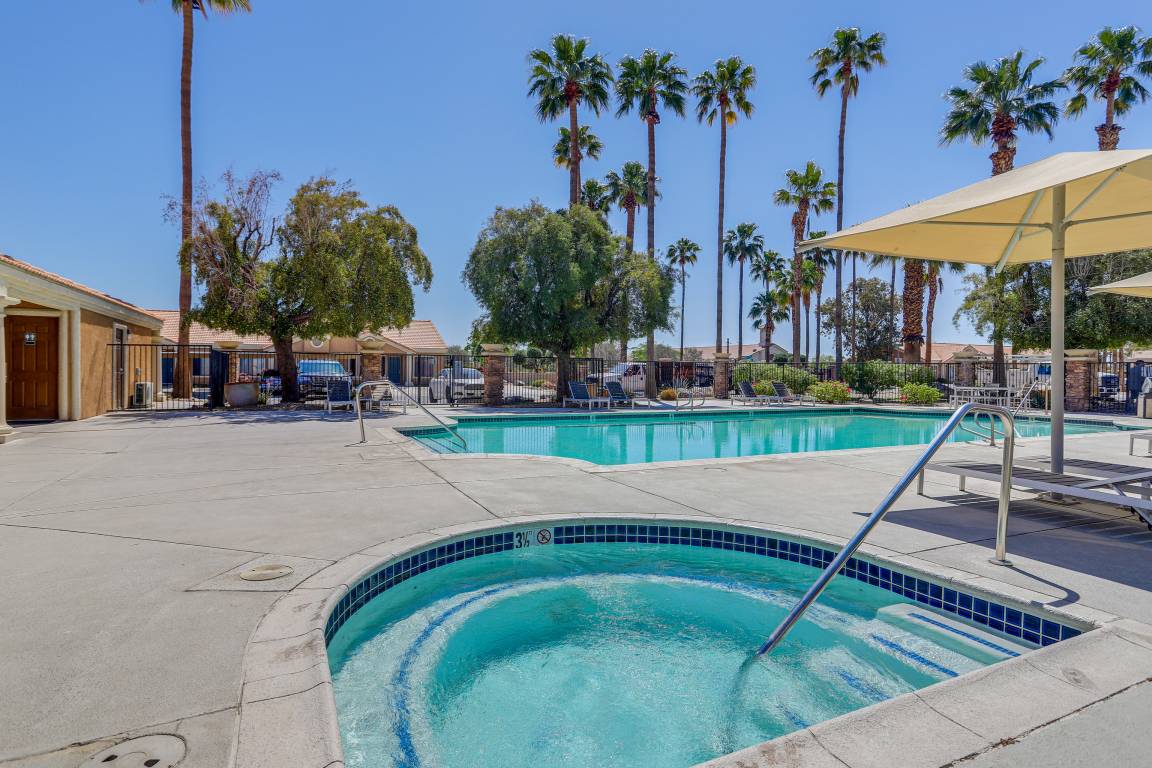 89 M² Apartment ∙ 2 Bedrooms ∙ 4 Guests - Palm Desert, CA
