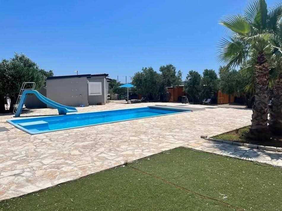 48 M² Caravan ∙ 2 Bedrooms ∙ 6 Guests - Pirovac