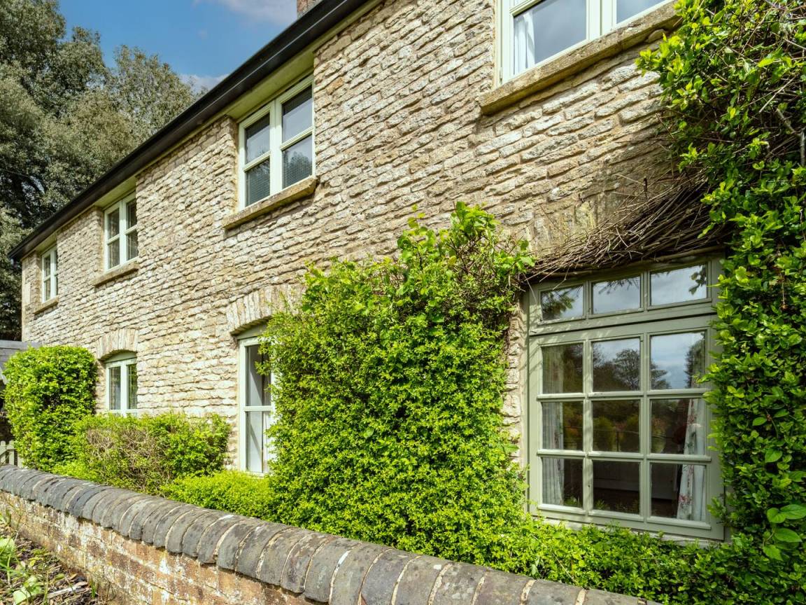 111 M² House ∙ 3 Bedrooms ∙ 5 Guests - Chipping Norton