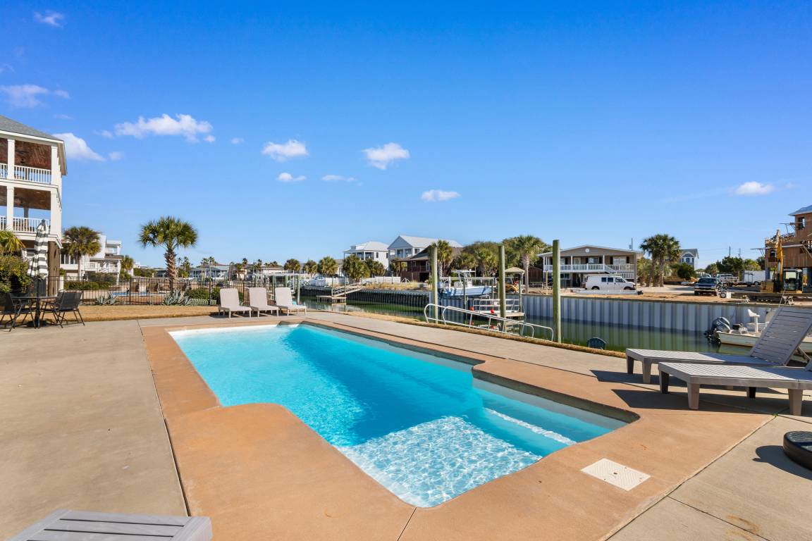 House ∙ 4 Bedrooms ∙ 10 Guests - Murrells Inlet, SC