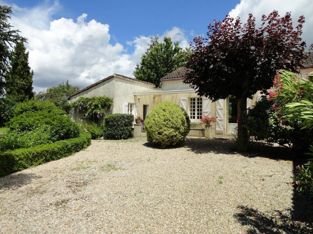 56 M² Gîte ∙ 2 Chambres ∙ 5 Personnes - Puy-l'Évêque