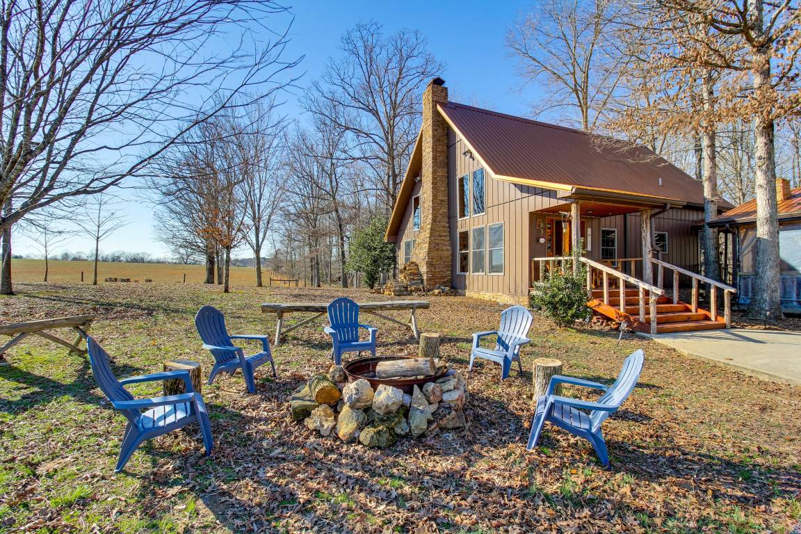 162 M² Casa ∙ 2 Habitaciones ∙ 6 Huéspedes - McMinnville, TN