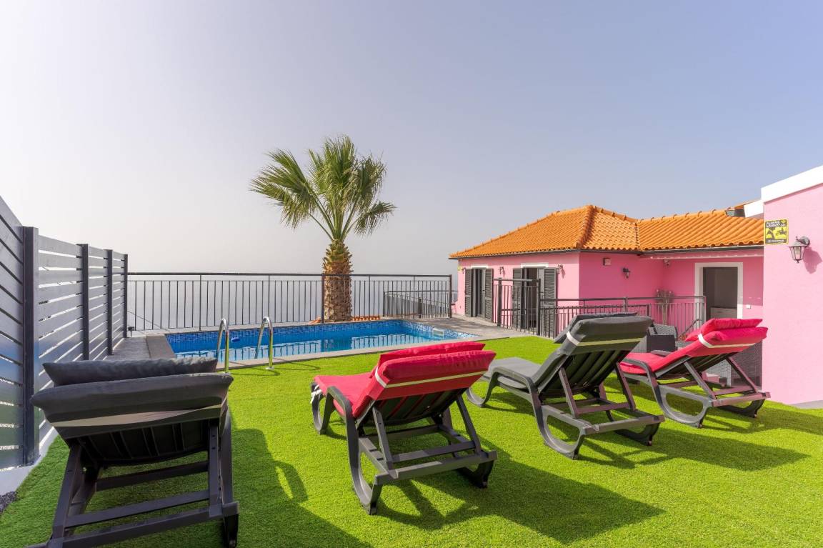 300 M² Huis ∙ 3 Slaapkamers ∙ 6 Gasten - Ribeira Brava