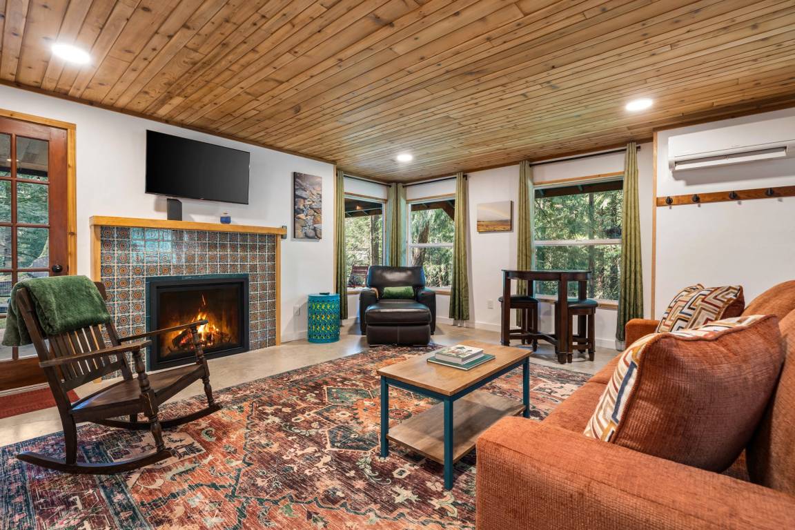 102 M² House ∙ 2 Bedrooms ∙ 4 Guests - San Juan Islands, WA