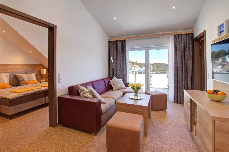 60 M² Ferienwohnung ∙ 2 Schlafzimmer ∙ 4 Gäste - Kirchzarten