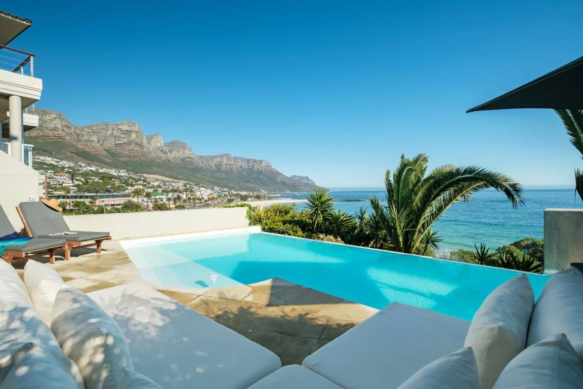 Apartment ∙ 6 Bedrooms ∙ 12 Guests - Camps Bay