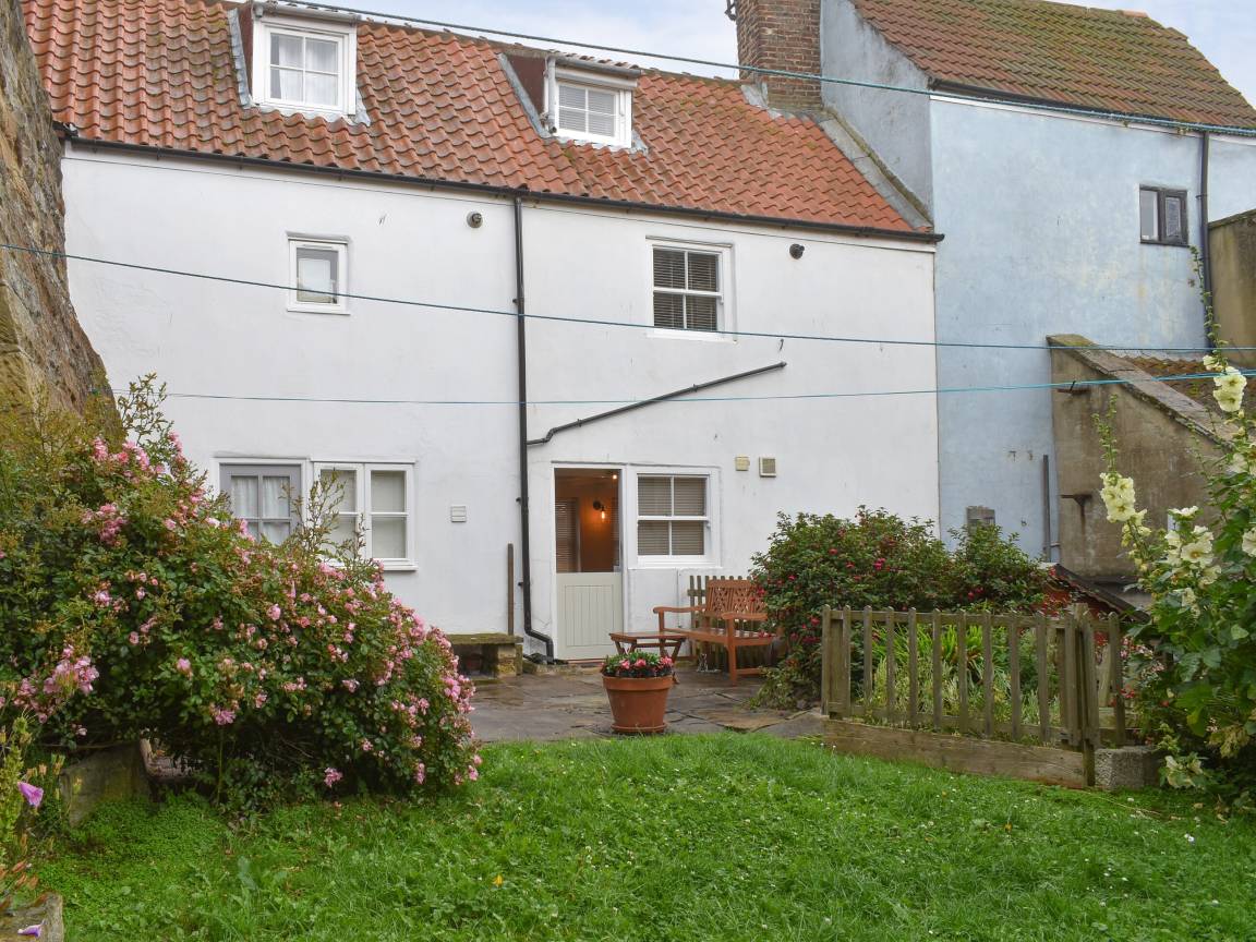 Cottage ∙ 2 Bedrooms ∙ 4 Guests - Whitby