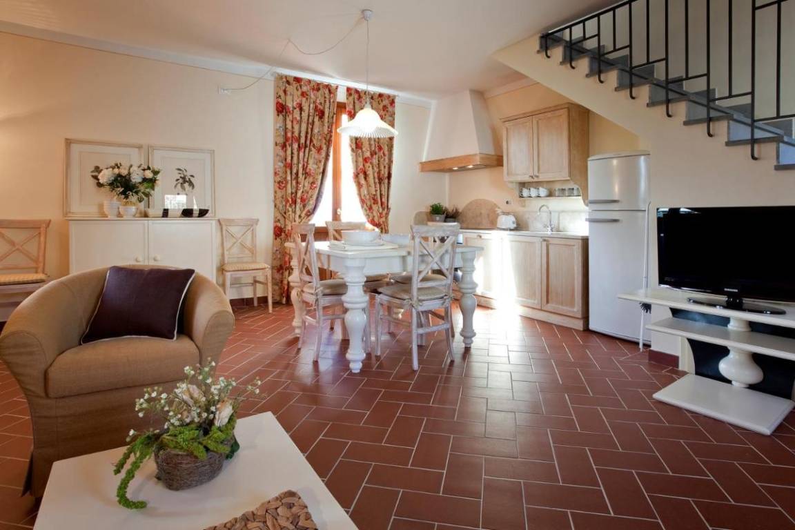 105 M² Apartment ∙ 3 Bedrooms ∙ 6 Guests - Volterra