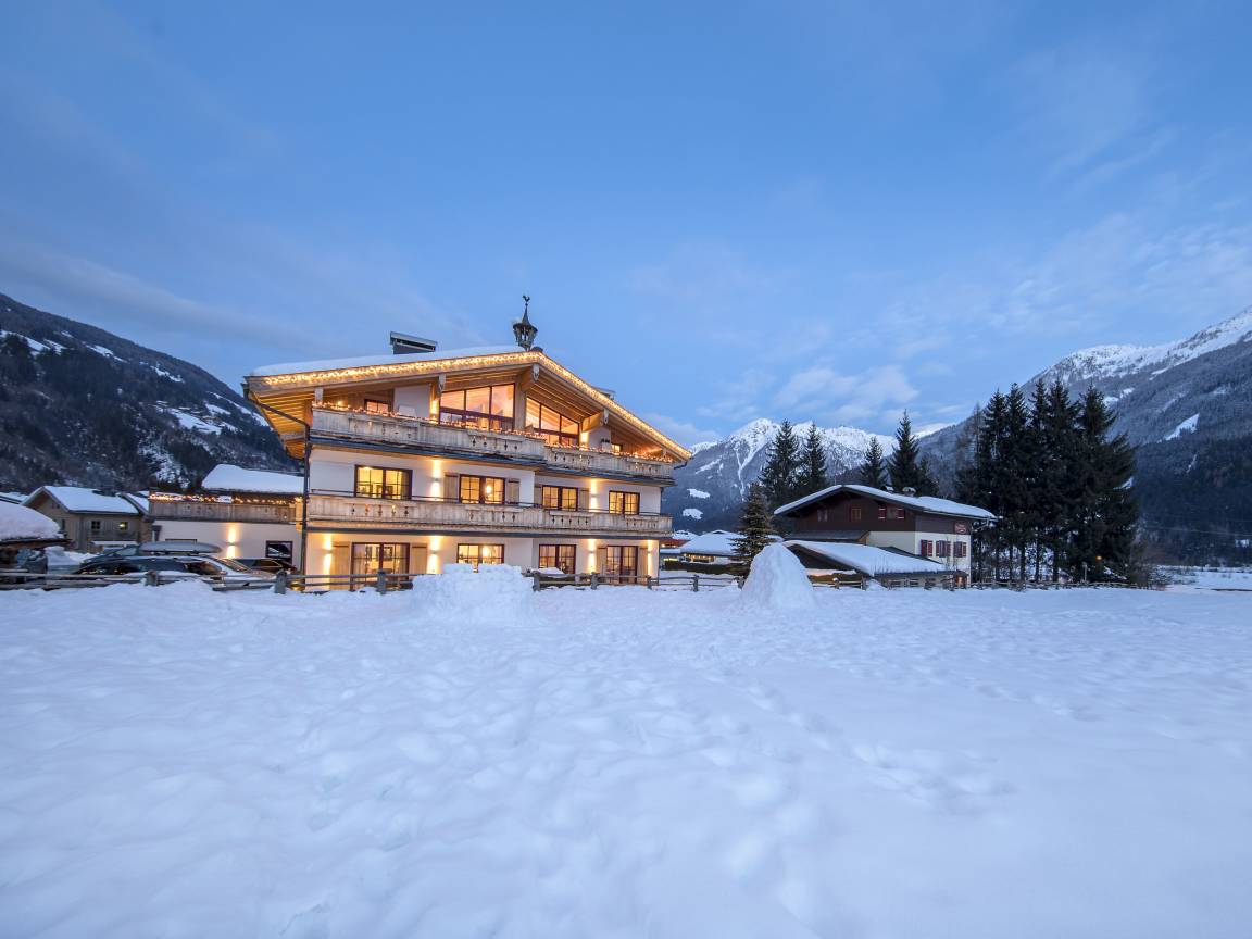 105 M² Ferienwohnung ∙ 4 Schlafzimmer ∙ 6 Gäste - Bramberg am Wildkogel