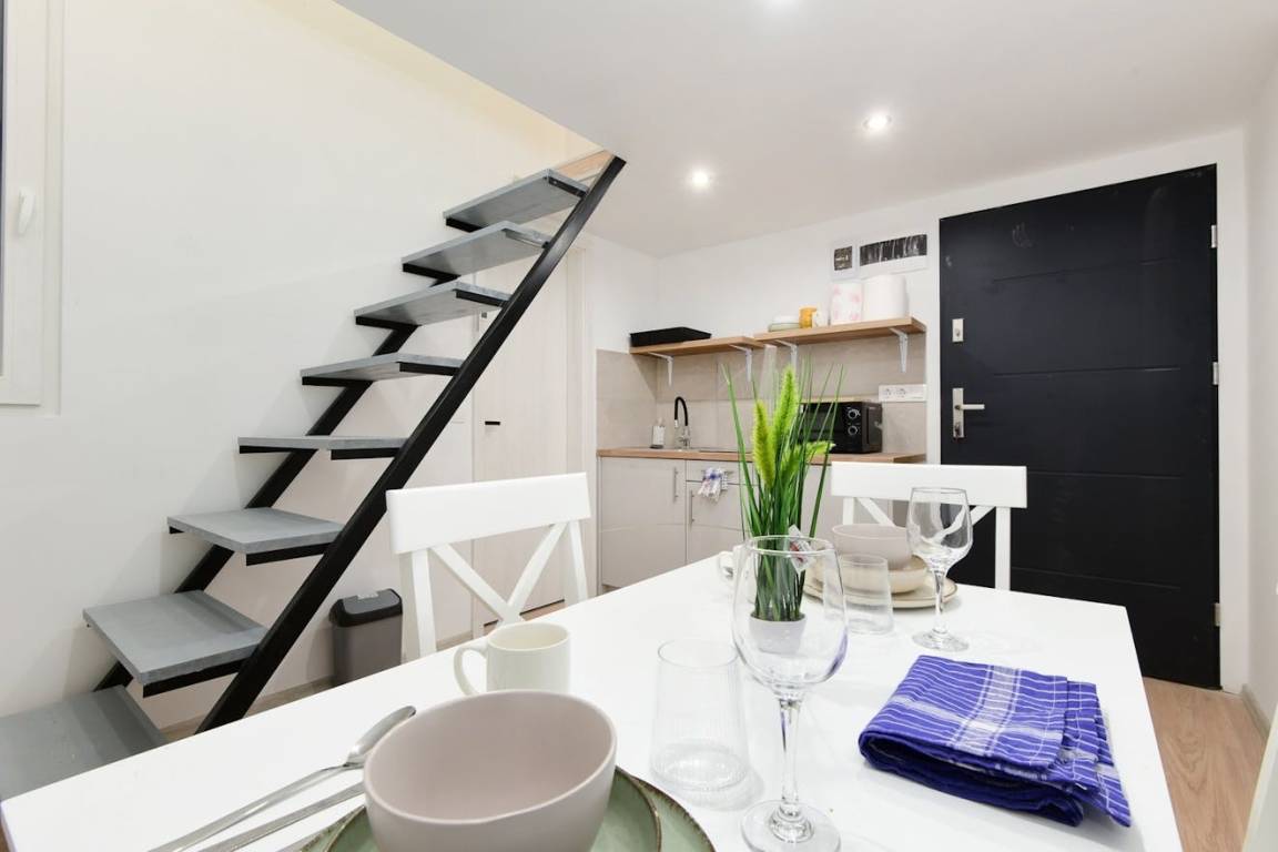 50 M² Apartment ∙ 2 Bedrooms ∙ 2 Guests - Budapest