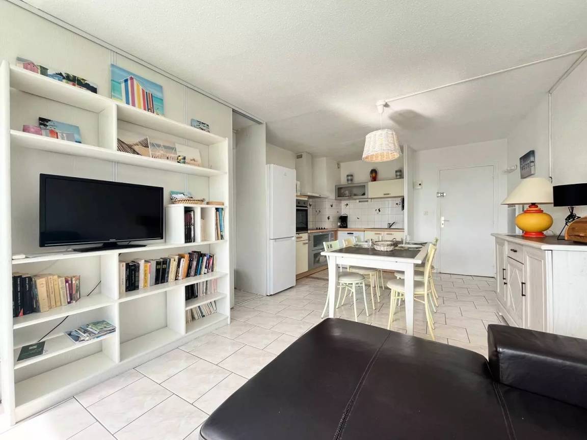 80 M² Appartement ∙ 3 Chambres ∙ 8 Personnes - Gard
