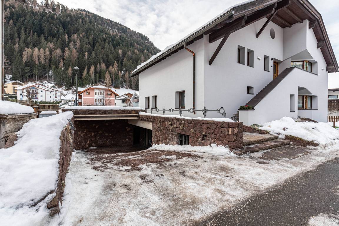 150 M² Apartment ∙ 3 Bedrooms ∙ 8 Guests - Val Gardena