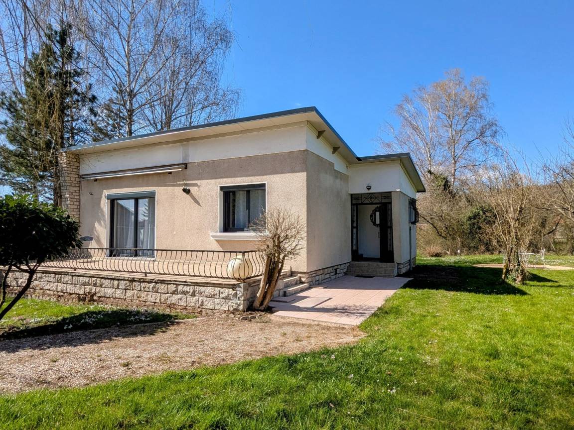 65 M² Landhaus ∙ 2 Schlafzimmer ∙ 4 Gäste - Commercy