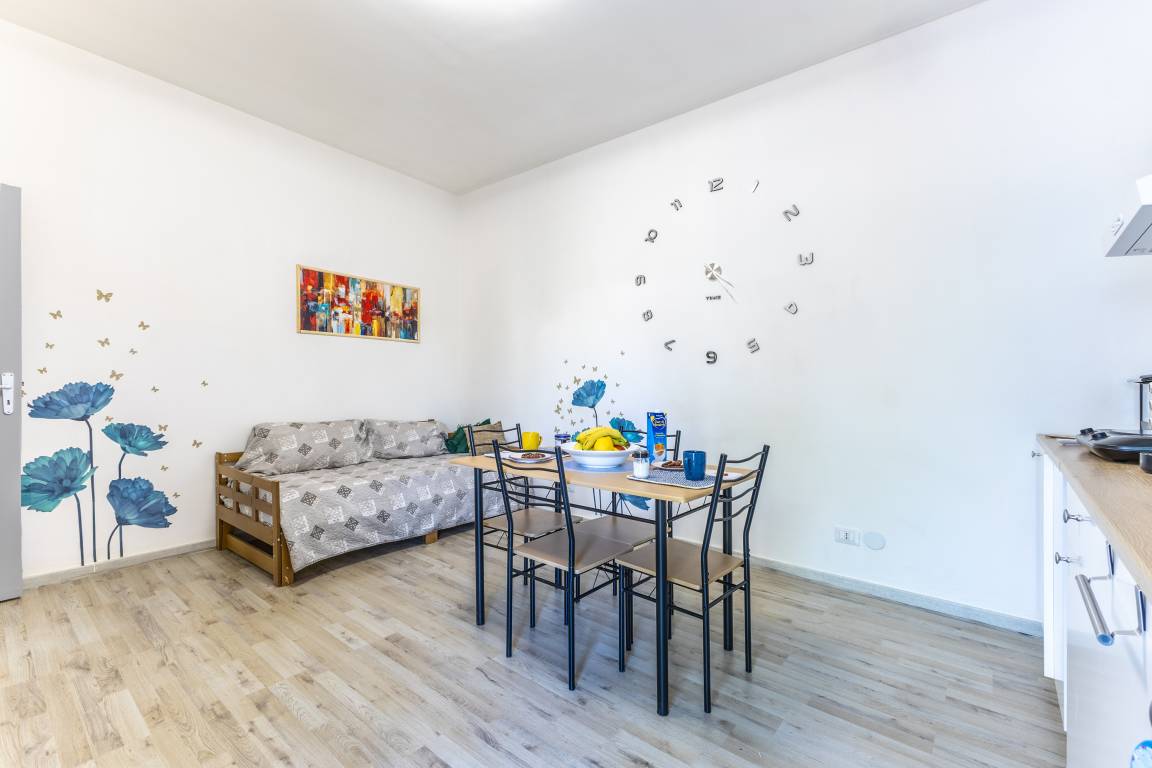 80 M² Apartamento ∙ 3 Habitaciones ∙ 5 Huéspedes - Comiso