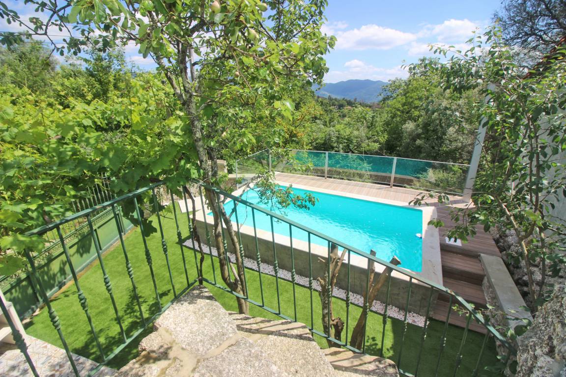 120 M² Casa Rural ∙ 3 Habitaciones ∙ 7 Huéspedes - Terras de Bouro