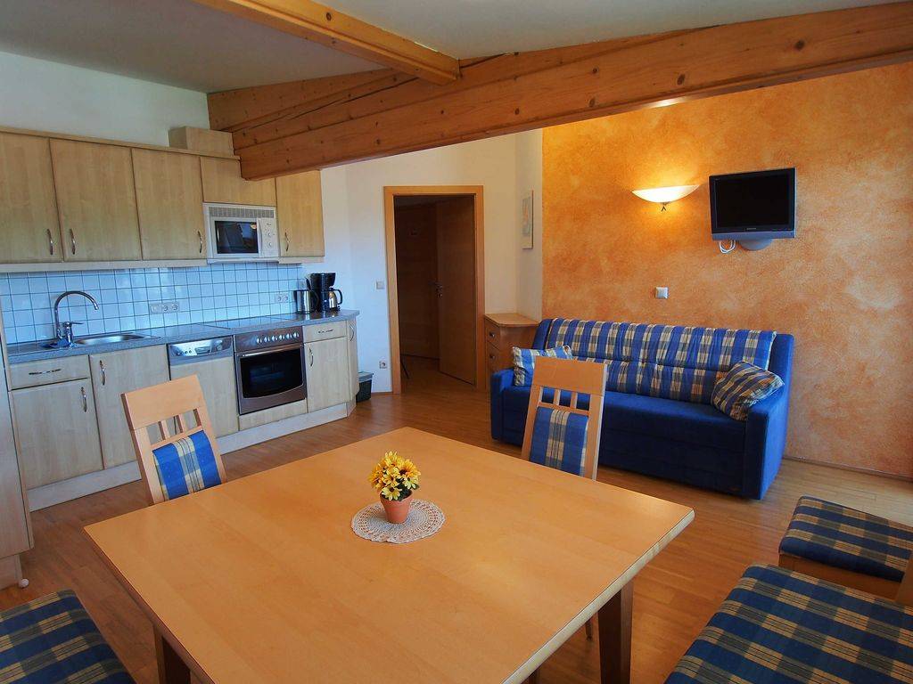 75 M² Appartamento ∙ 2 Camere Da Letto ∙ 8 Ospiti - Haus