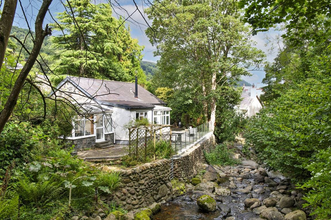 65 M² Bungalow ∙ 3 Habitaciones ∙ 5 Huéspedes - Conwy