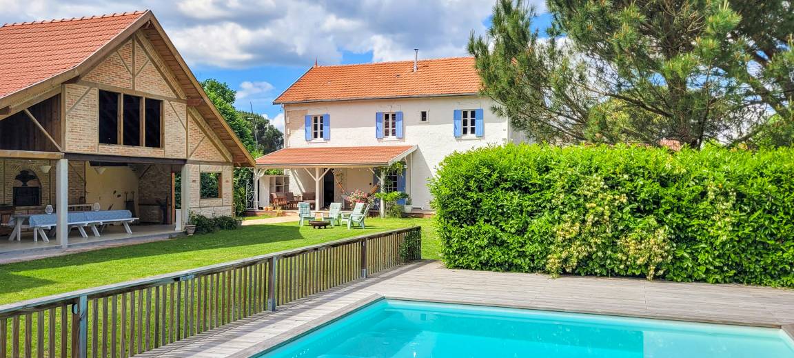 180 M² House ∙ 5 Bedrooms ∙ 10 Guests - Labouheyre