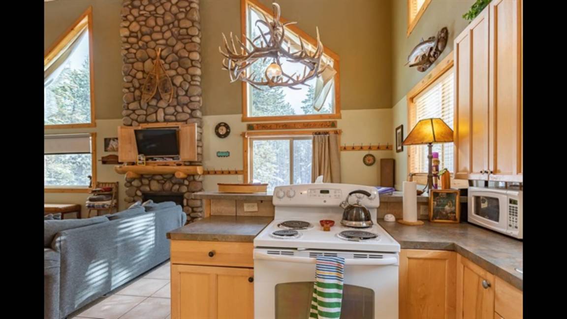 172 M² Cabin ∙ 5 Bedrooms ∙ 16 Guests - Island Park, ID