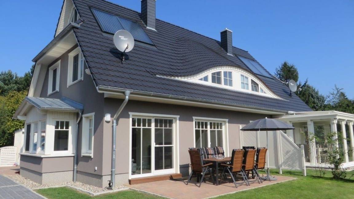 100 M² Ferienhaus ∙ 4 Schlafzimmer ∙ 8 Gäste - Zingst