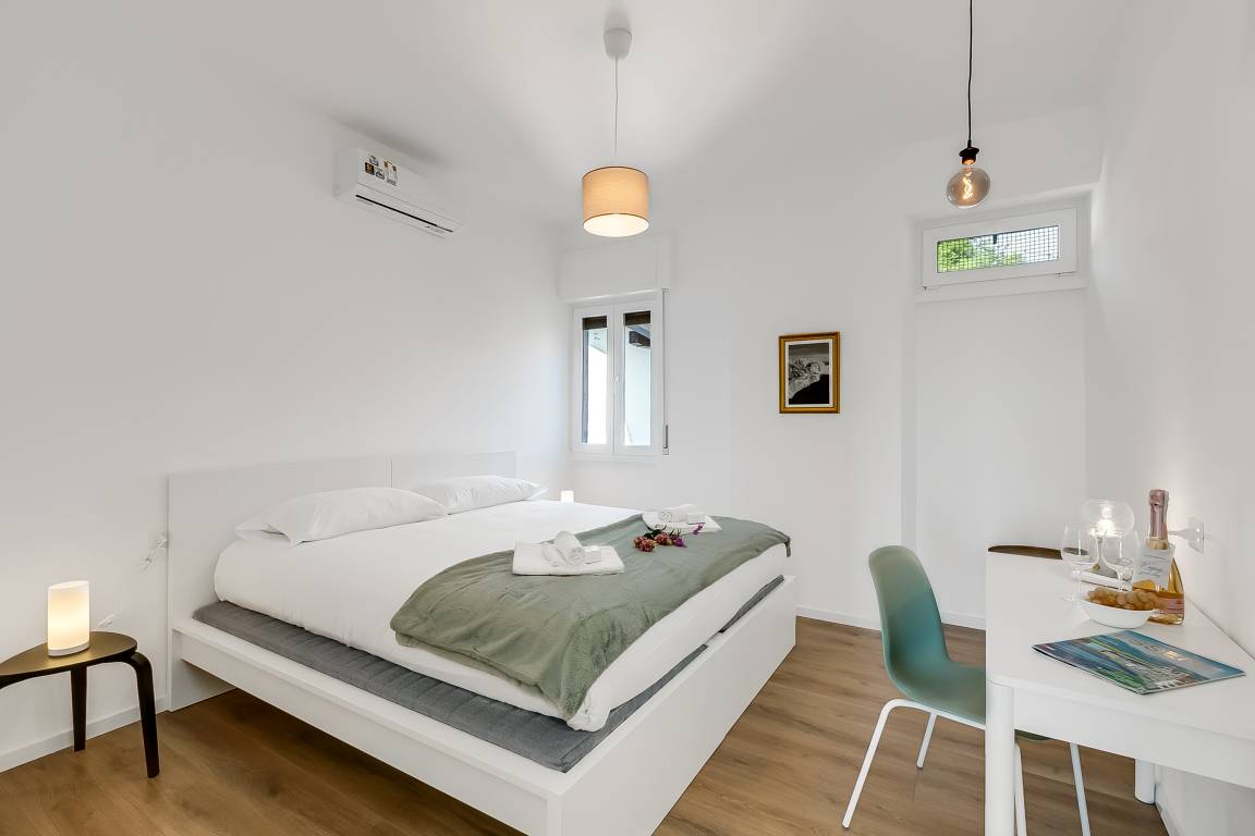 85 M² Ferienwohnung ∙ 3 Schlafzimmer ∙ 7 Gäste - Stresa