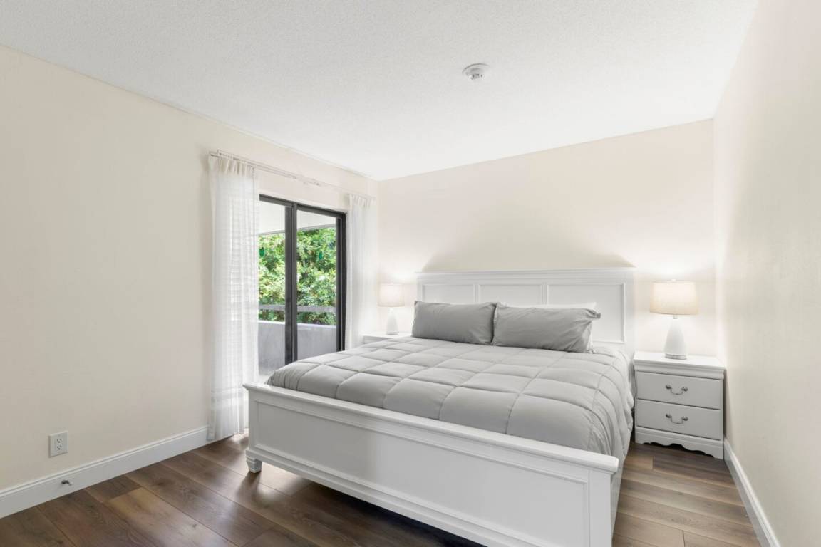 74 M² Condo ∙ 2 Bedrooms ∙ 6 Guests - Tarpon Springs, FL