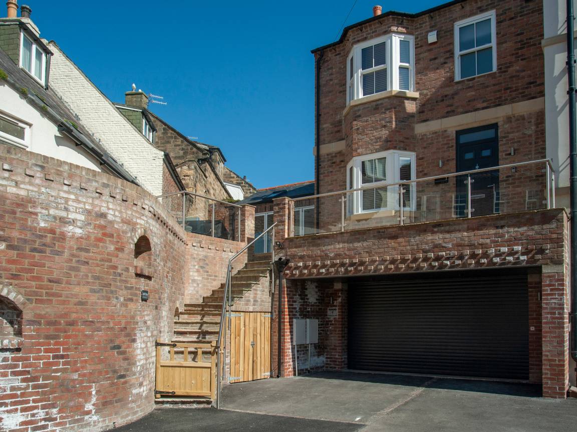 Cottage ∙ 2 Bedrooms ∙ 4 Guests - Robin Hood's Bay