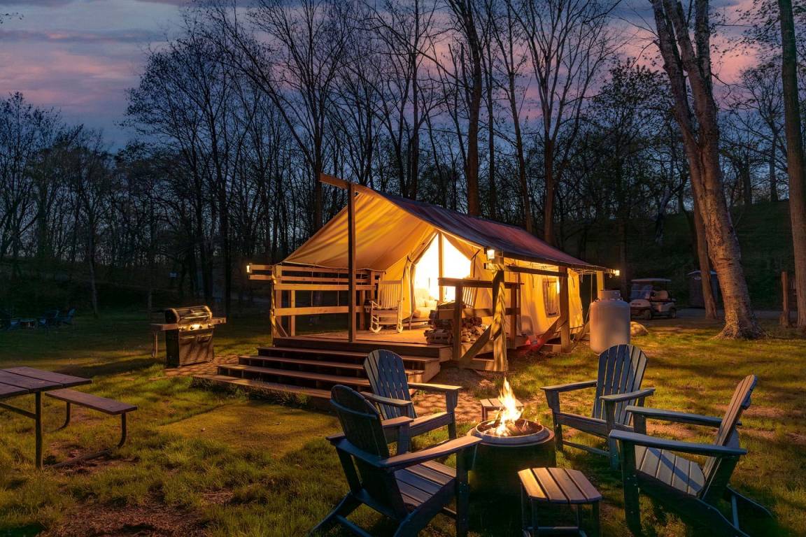 Camping ∙ 1 Bedroom ∙ 5 Guests - Wisconsin
