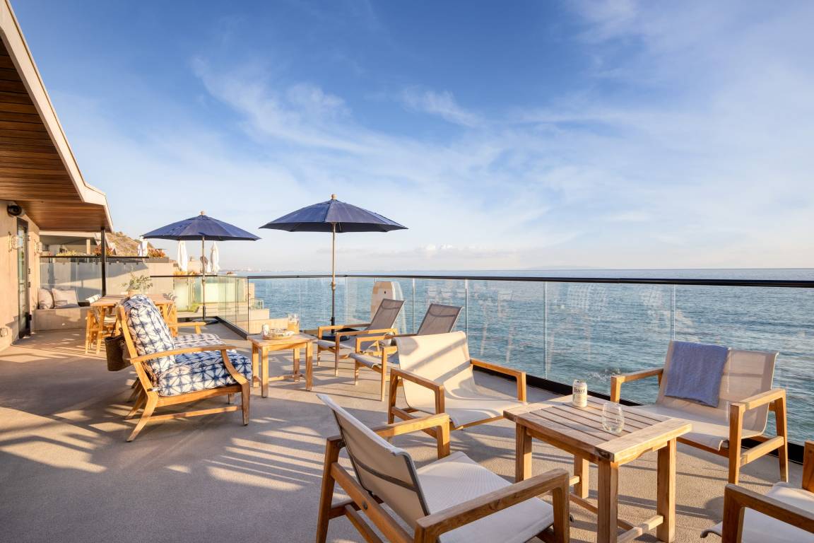 232 M² House ∙ 3 Bedrooms ∙ 8 Guests - Malibu, CA