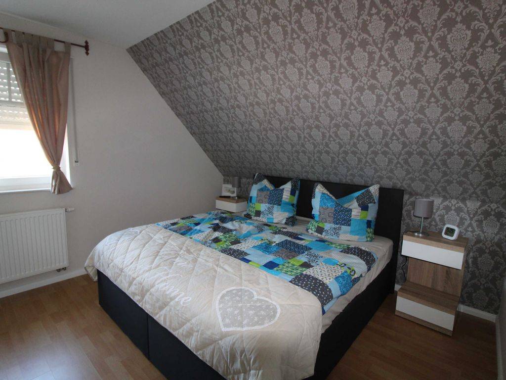100 M² Ferienhaus ∙ 3 Schlafzimmer ∙ 6 Gäste - Rhauderfehn