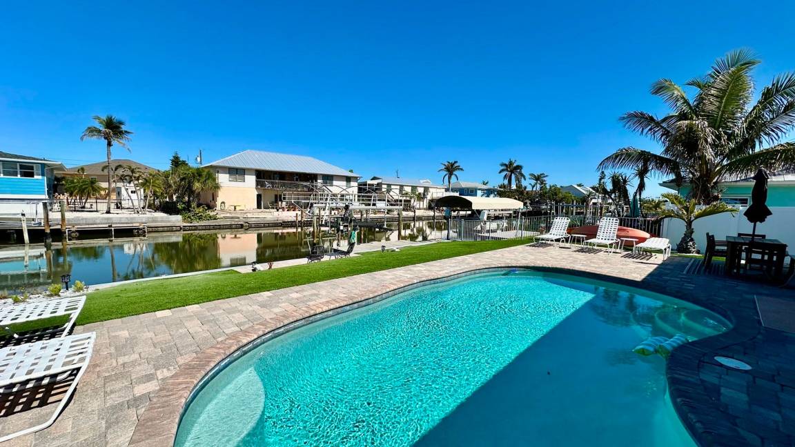 93 M² Ferienhaus ∙ 2 Schlafzimmer ∙ 4 Gäste - Fort Myers Beach, FL