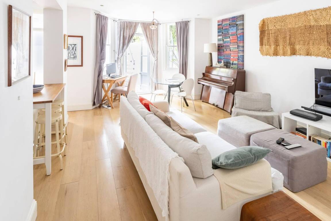 75 M² Apartamento ∙ 2 Habitaciones ∙ 4 Huéspedes - Earls Court