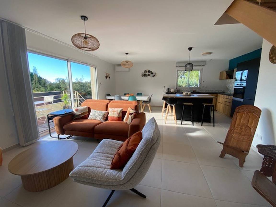 96 M² House ∙ 3 Bedrooms ∙ 5 Guests - Frontignan