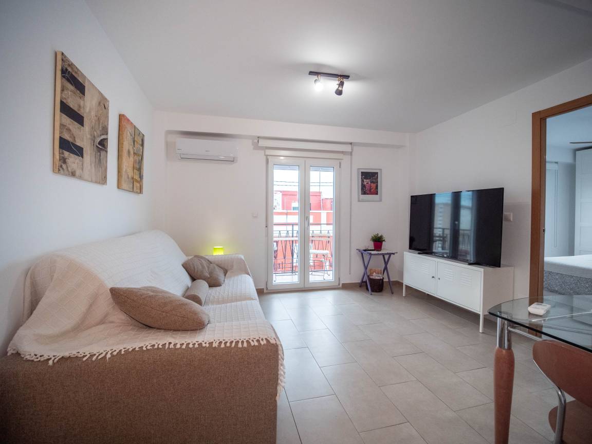 1950 M² Apartment ∙ 3 Bedrooms ∙ 1 Guest - Valencia