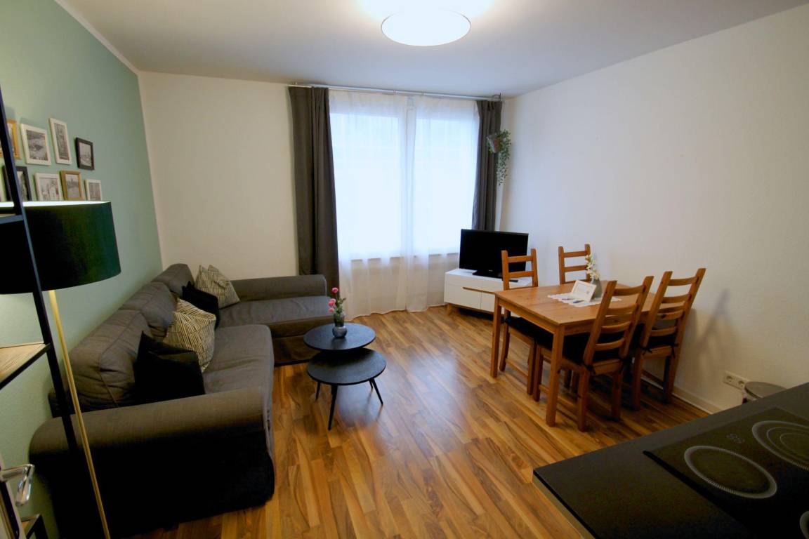 55 M² Apartment ∙ 2 Bedrooms ∙ 4 Guests - Cologne