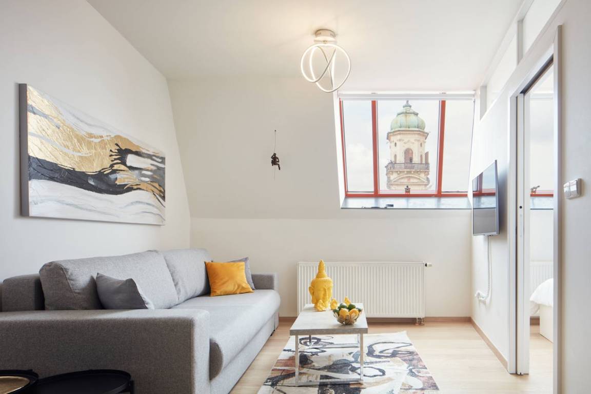 75 M² Apartment ∙ 2 Bedrooms ∙ 4 Guests - Prague