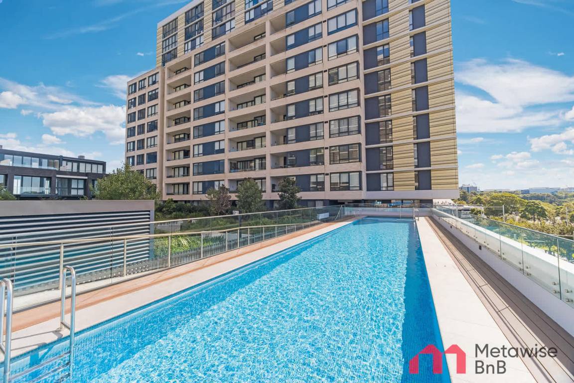 Apartment ∙ 4 Bedrooms ∙ 8 Guests - Lane Cove National Park