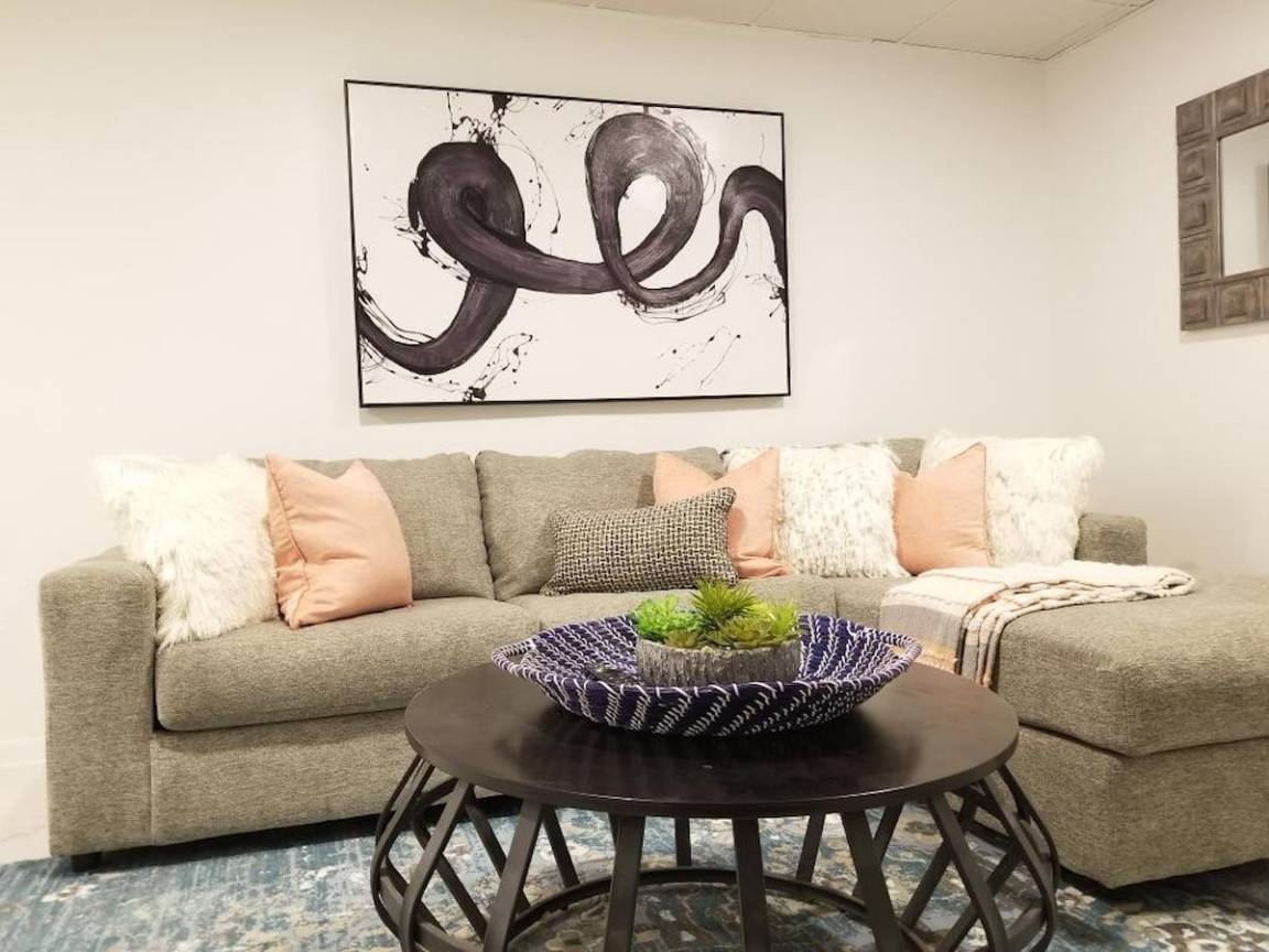 Apartment ∙ 7 Bedrooms ∙ 15 Guests - Lake Pontchartrain, LA