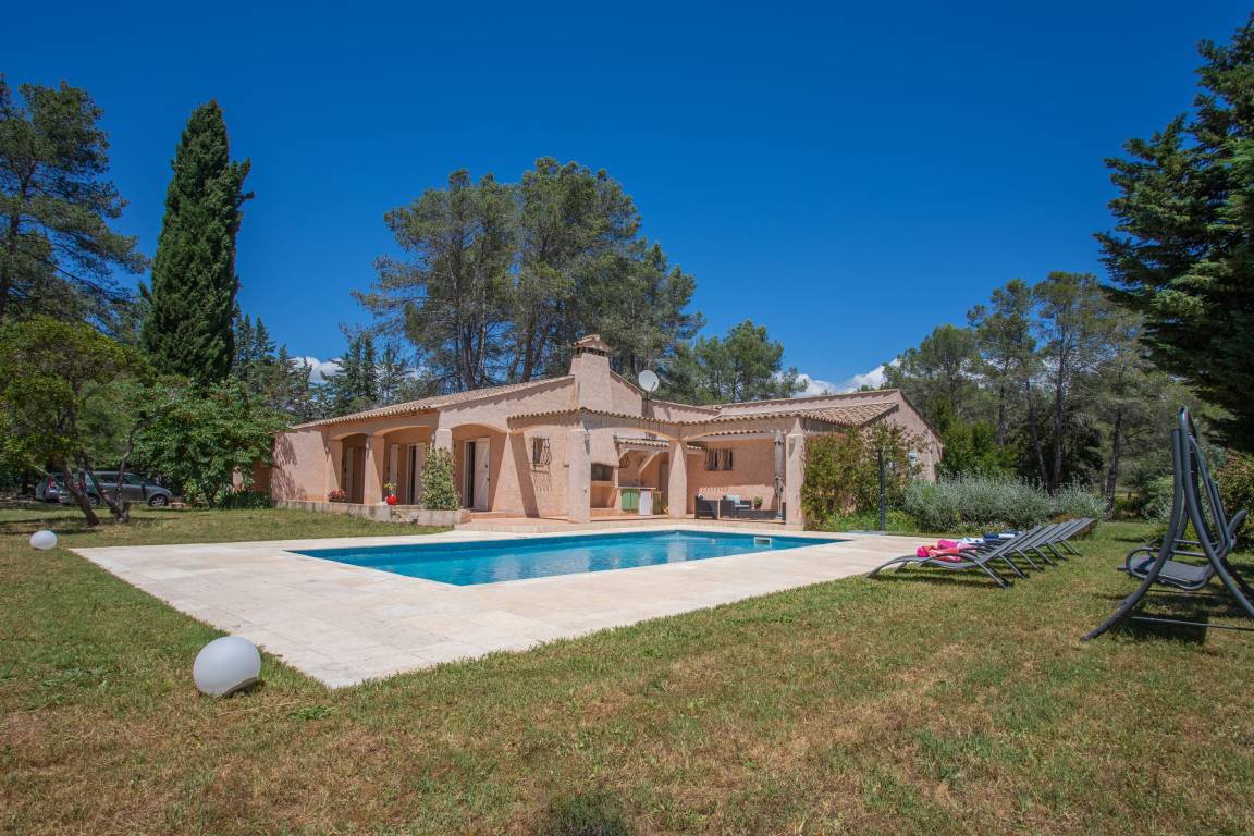 150 M² Maison De Vacances ∙ 3 Chambres ∙ 6 Personnes - Puget-sur-Argens