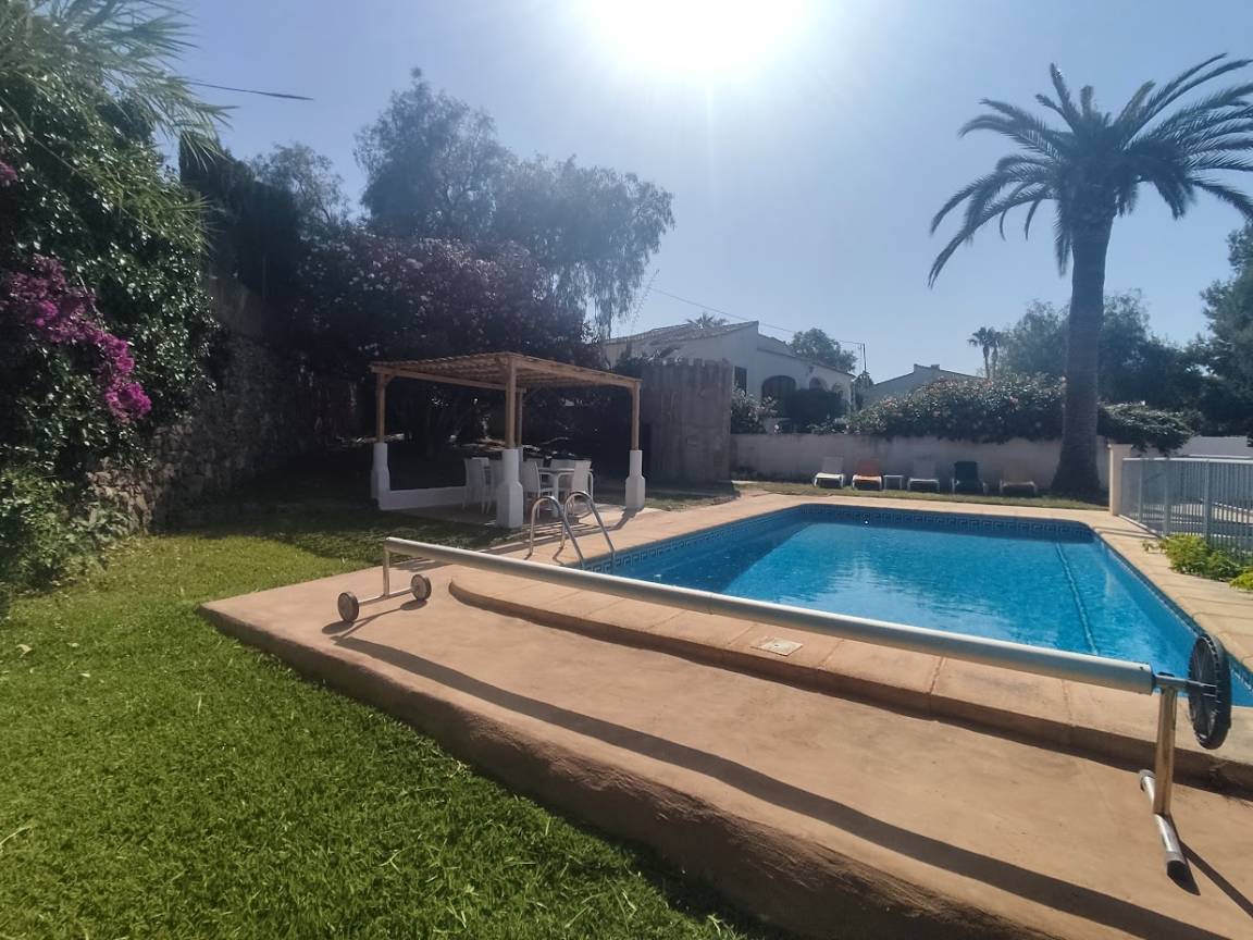 Ferienhaus ∙ 4 Schlafzimmer ∙ 8 Gäste - Xàbia