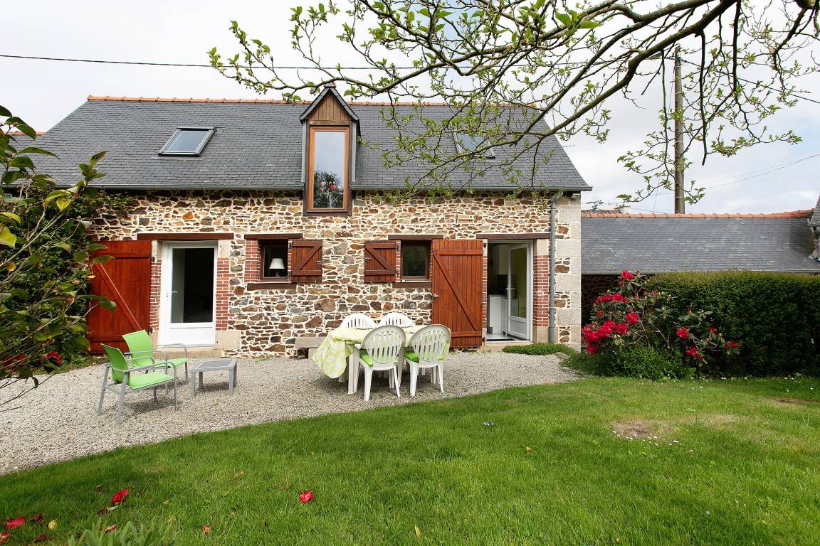 73 M² Maison De Vacances ∙ 3 Chambres ∙ 5 Personnes - Binic