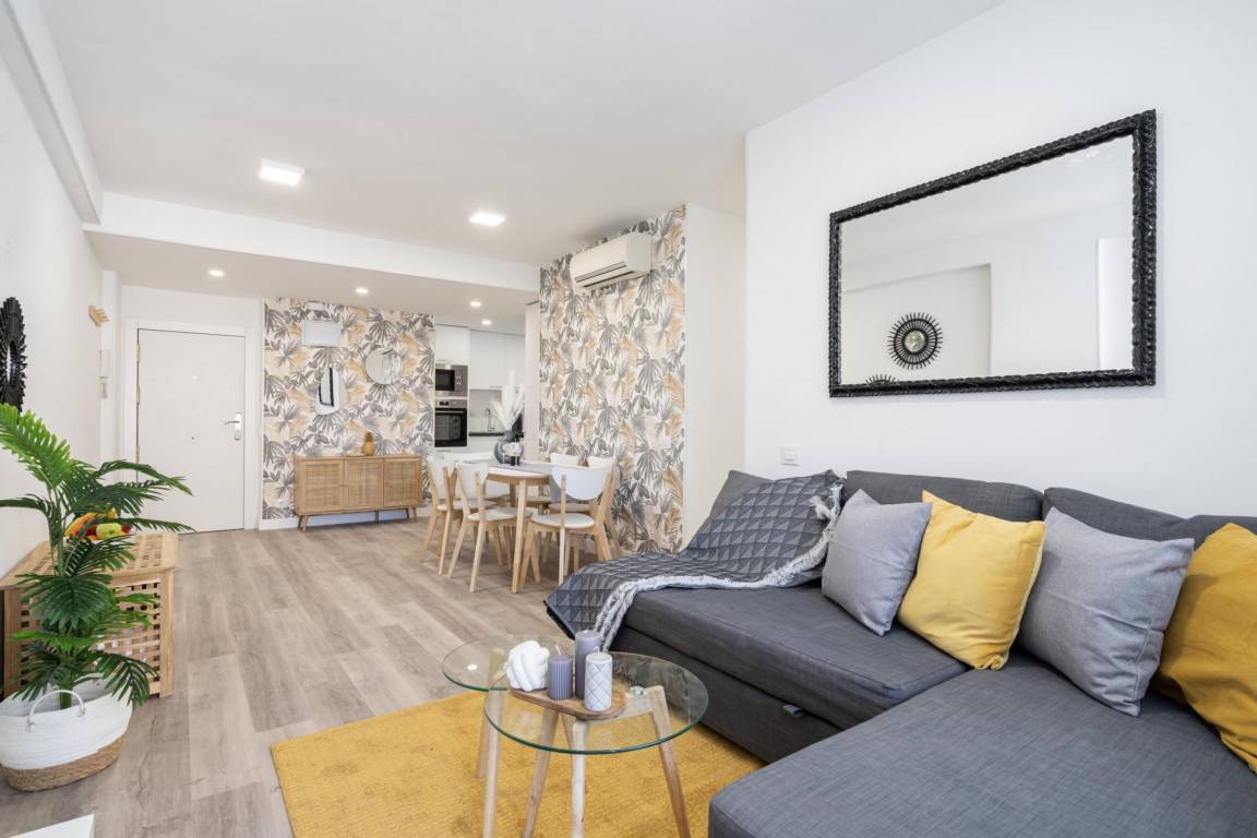83 M² Apartamento ∙ 3 Habitaciones ∙ 8 Huéspedes - Boadilla del Monte