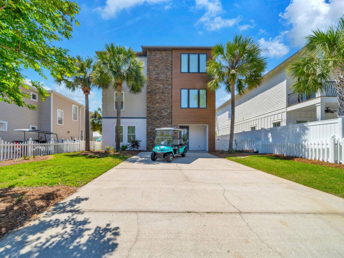 390 M² House ∙ 9 Bedrooms ∙ 24 Guests - Destin, FL
