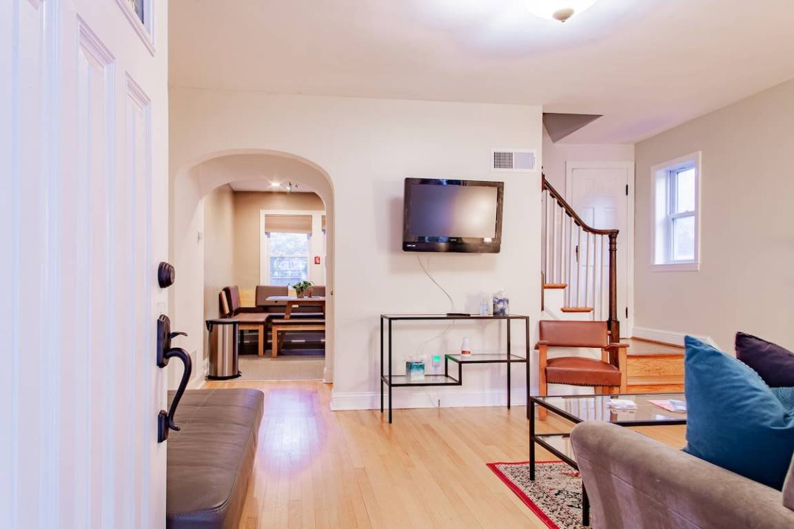 140 M² Maison De Vacances ∙ 2 Chambres ∙ 6 Personnes - Alexandria, VA