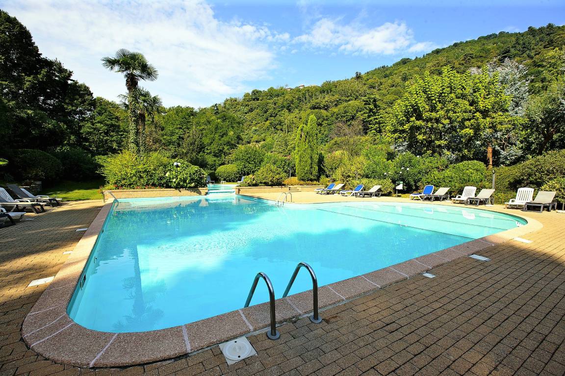 100 M² Apartment ∙ 2 Bedrooms ∙ 5 Guests - Stresa