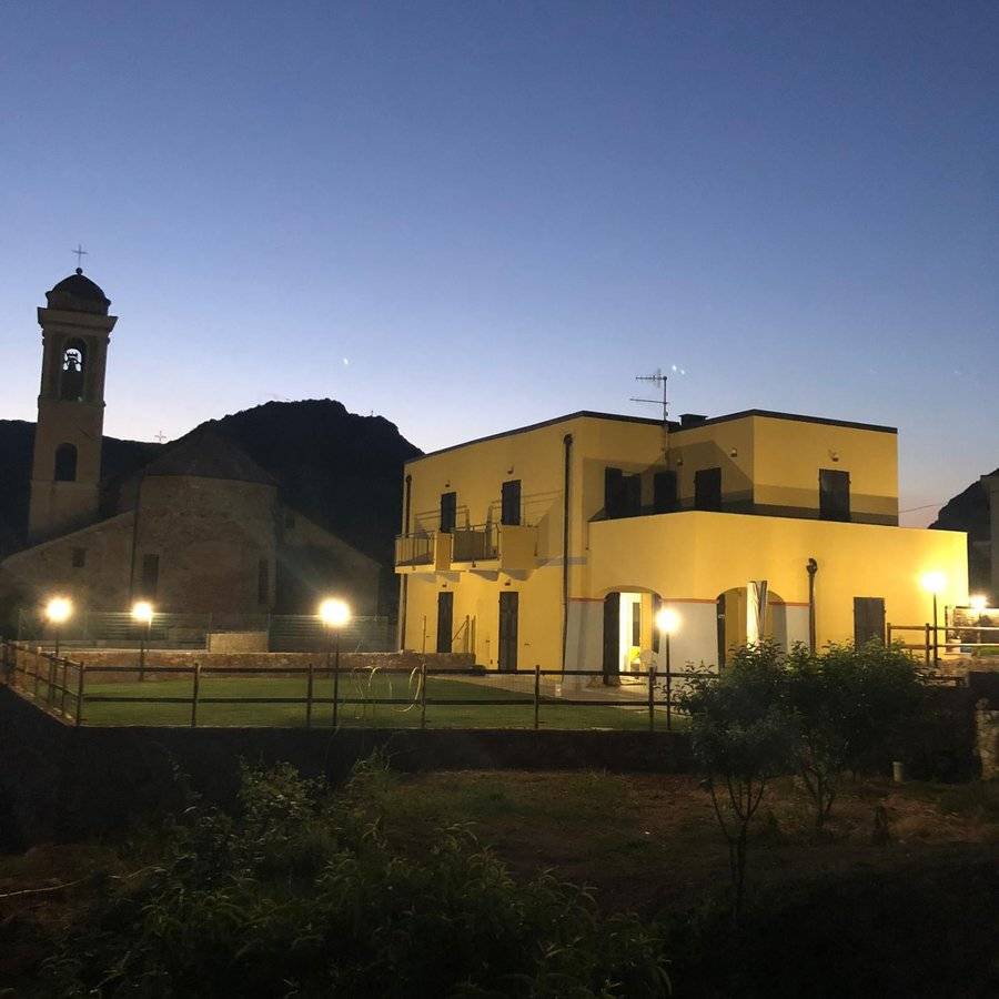 60 M² Farmhouse ∙ 2 Bedrooms ∙ 5 Guests - Finale Ligure